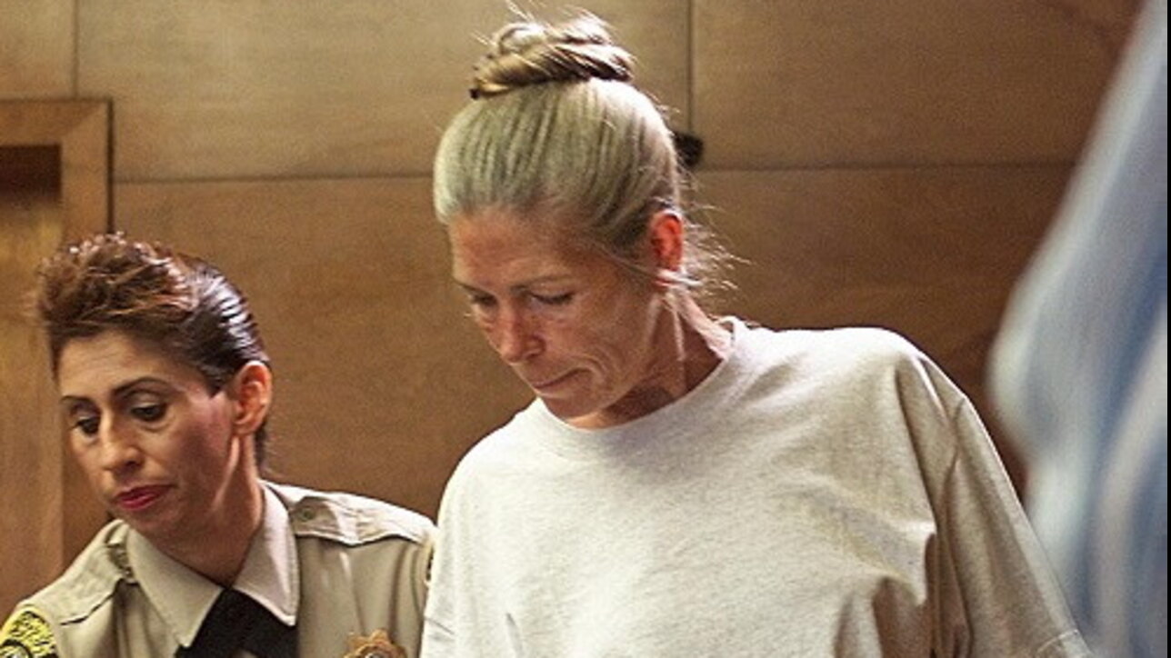 Fotogallery - Los Angeles: dopo 50 anni torna in libertà Leslie Van ...