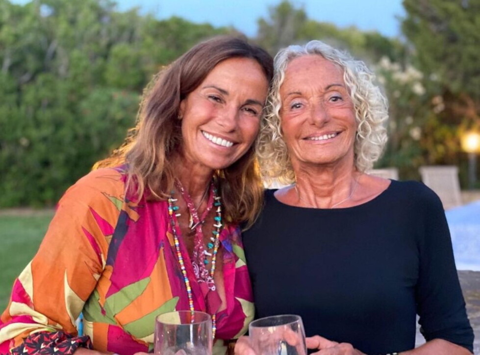 Cristina e Benedetta Parodi in Sardegna, le foto delle sorelle