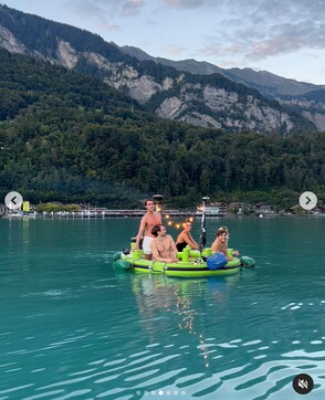 Le avventure di Chiara Ferragni a Interlaken: dal jet boat alla zipline