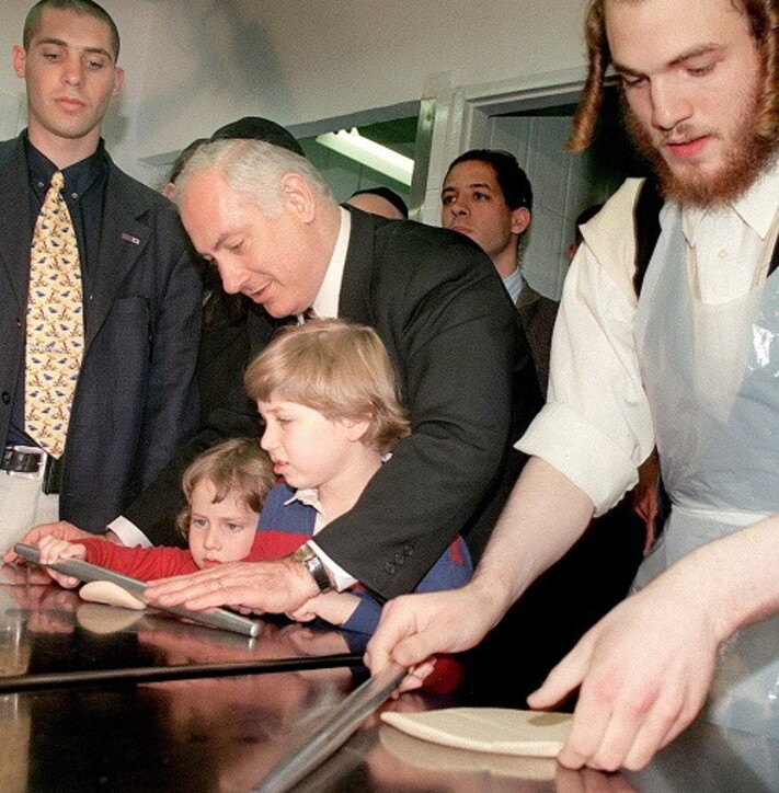 Israele, figlio di Netanyahu disertore a Miami: è bufera