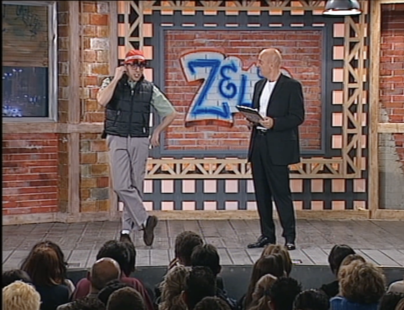 Max Pisu è Tarcisio a "Zelig" 2000