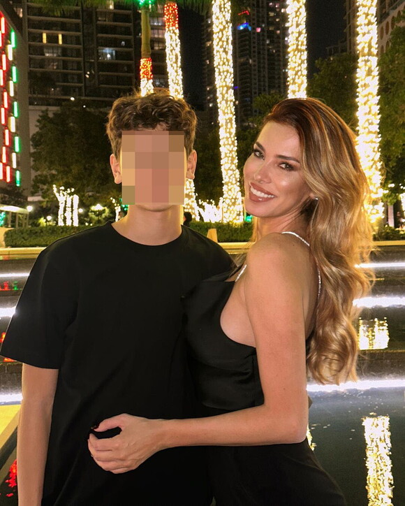 Aida Yespica a Miami per i 15 anni del figlio Aron Ferrari