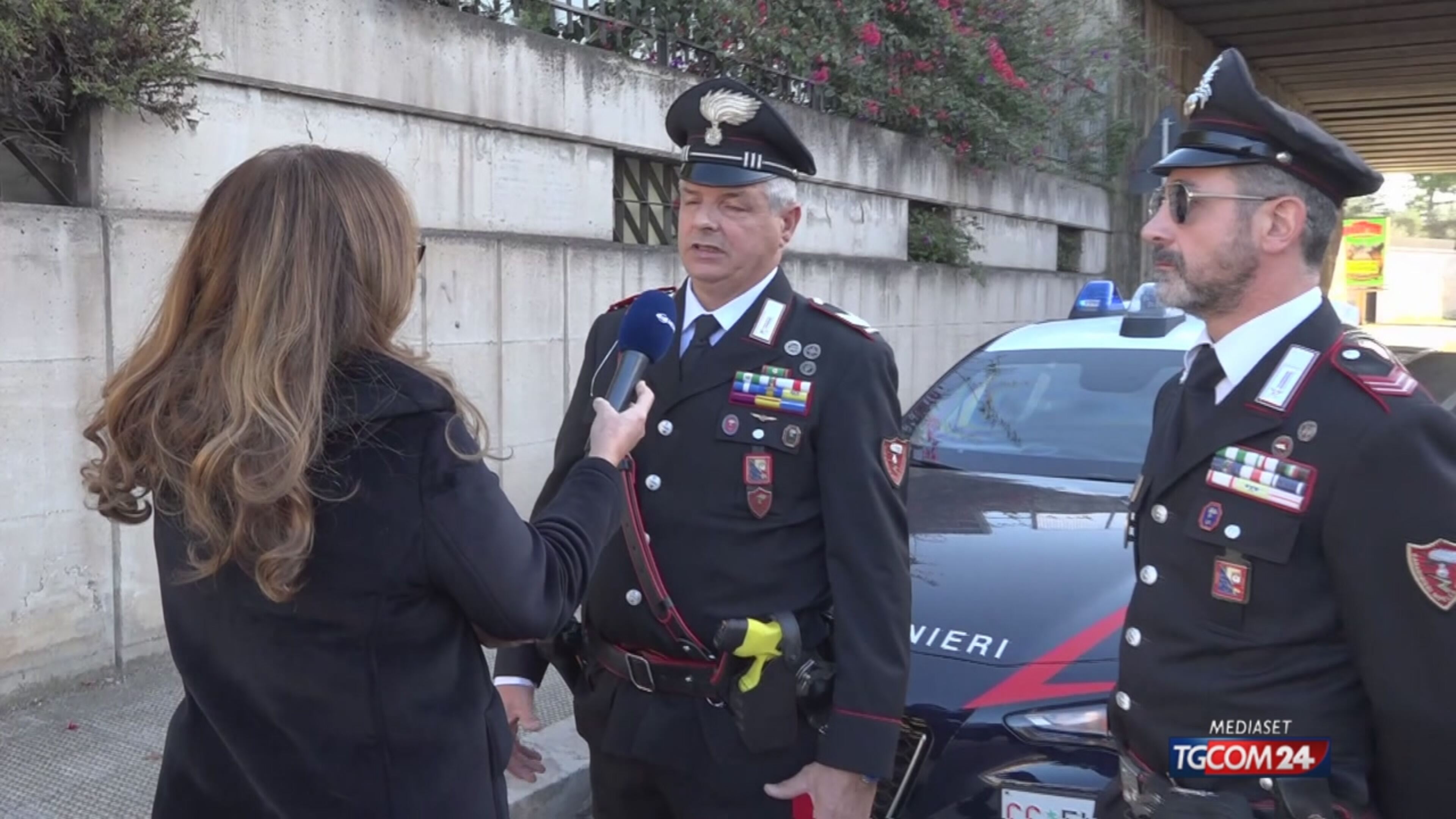 Bari, nel giorno di Natale carabiniere salva ragazza da suicidio