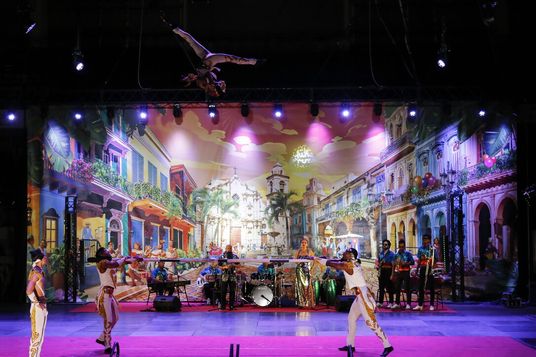 "Avana El Grande Circo de Cuba" arriva a Milano, tra folklore e acrobazie