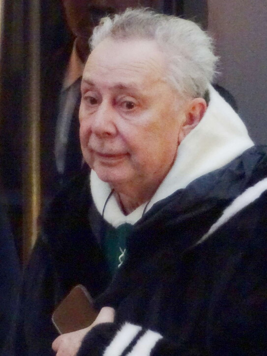 Lele Mora e Daniele Interrante insieme, guarda la passeggiata a Milano