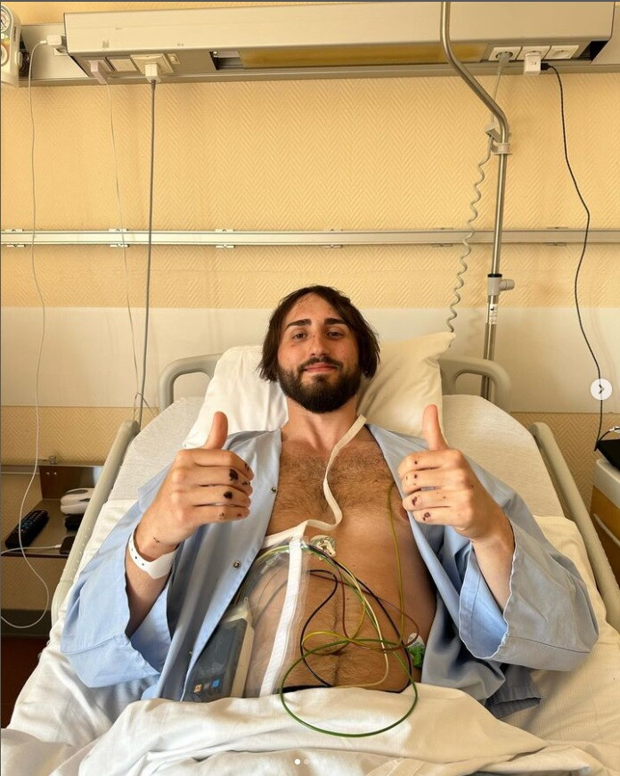 Davide Patron, malore in treno per il prof d'inglese di TikTok